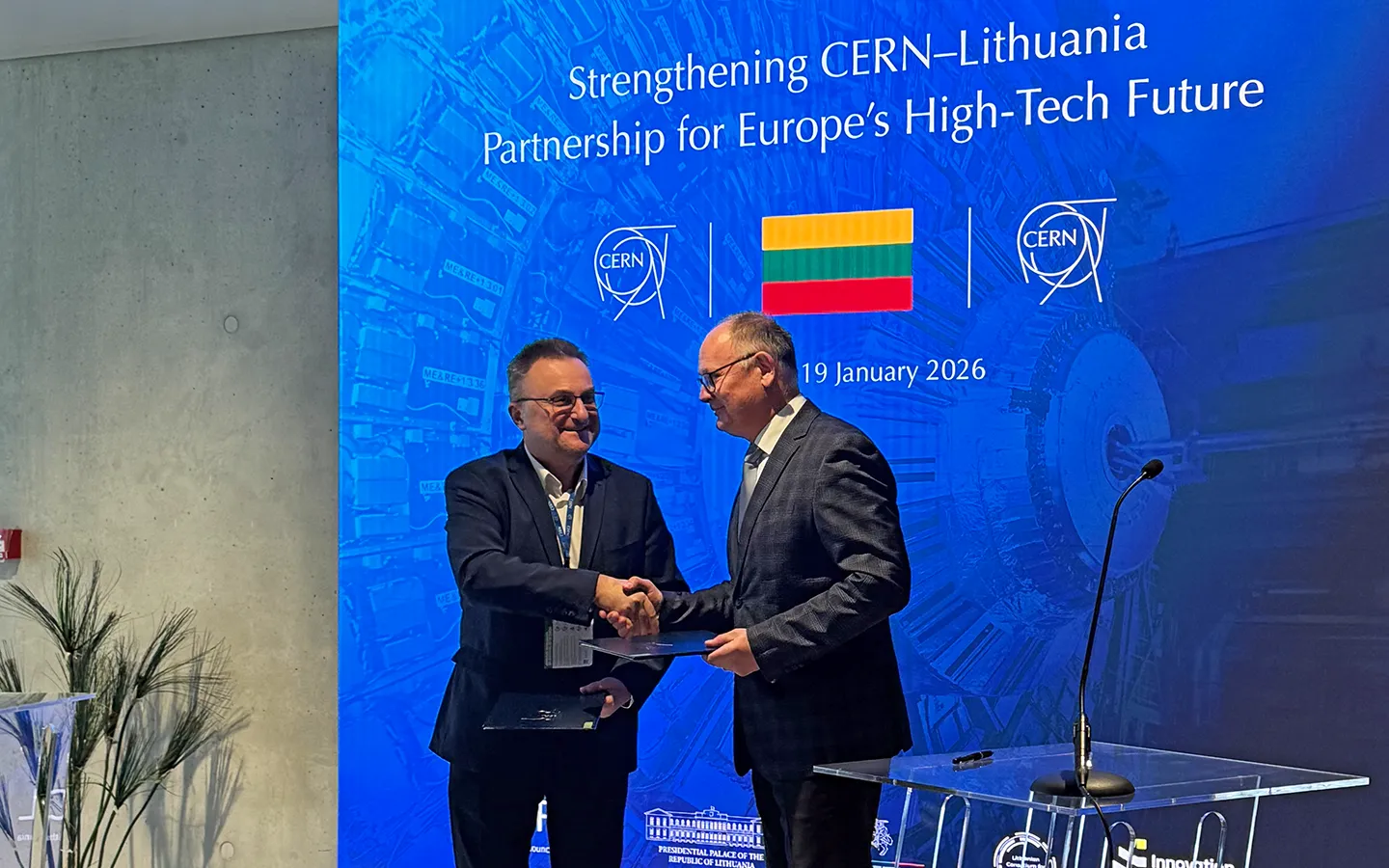 EKSPLA Signs Memorandum of Understanding with CERN – EKSPLA